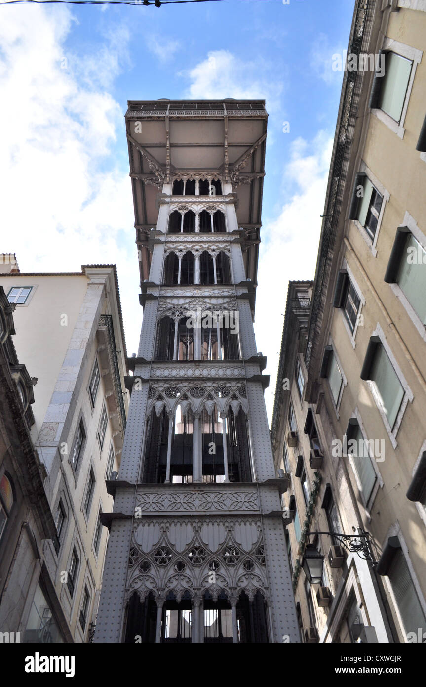 Santa just elevator hi-res stock photography and images - Alamy