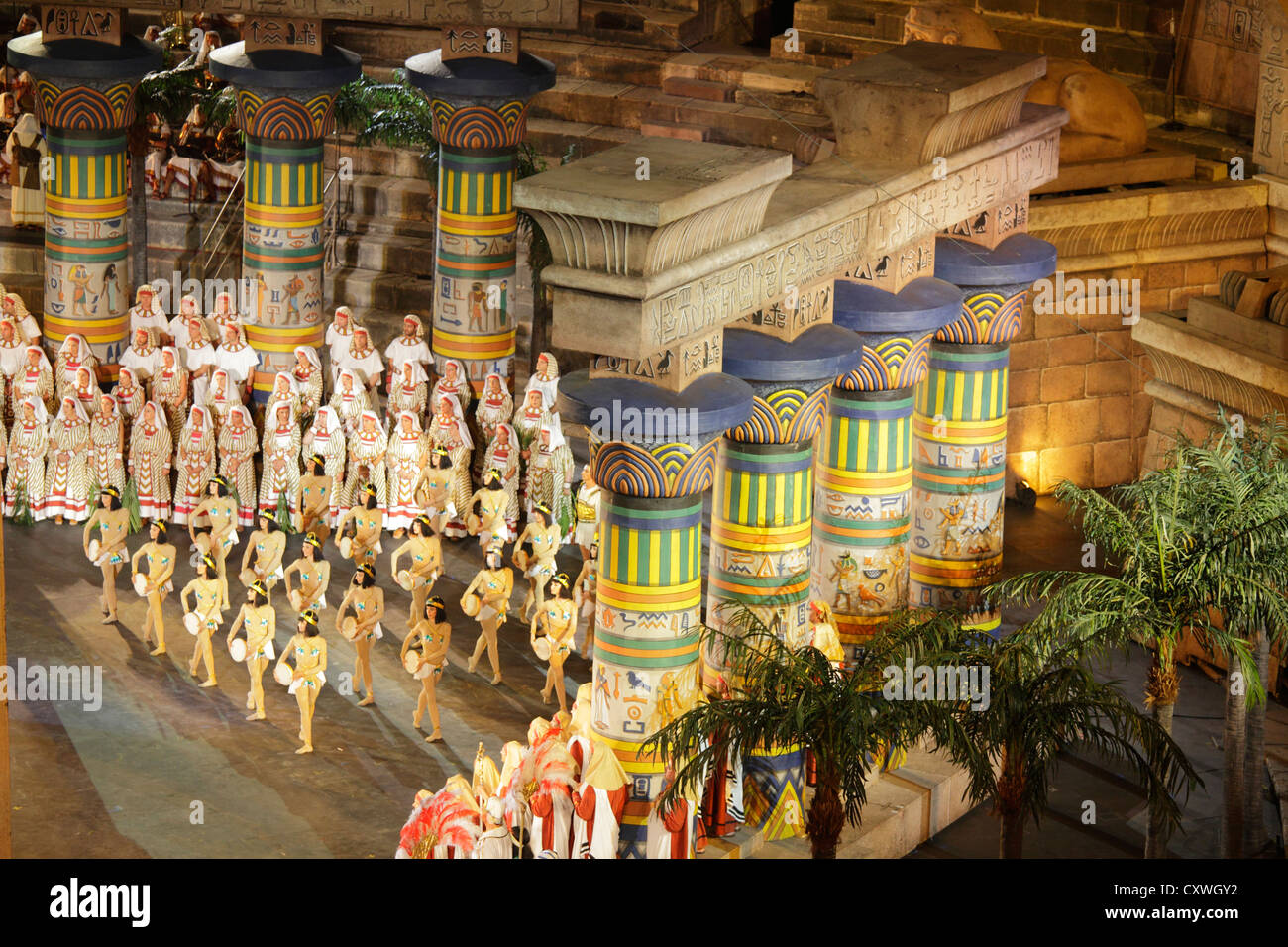 Verdi and aida hi-res stock photography and images - Alamy