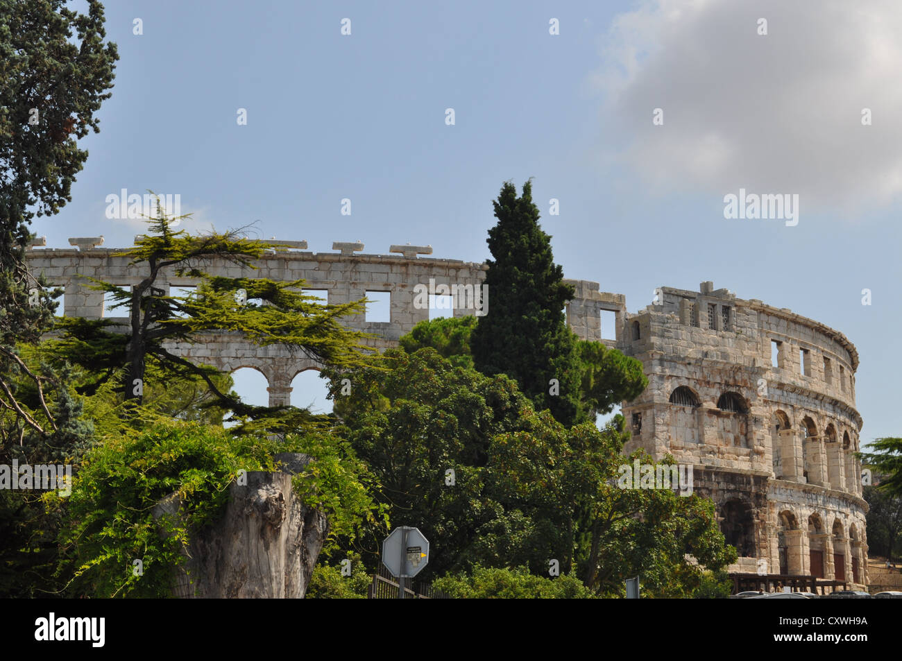 Roman amphitheatre Pula Croatia Stock Photo - Alamy