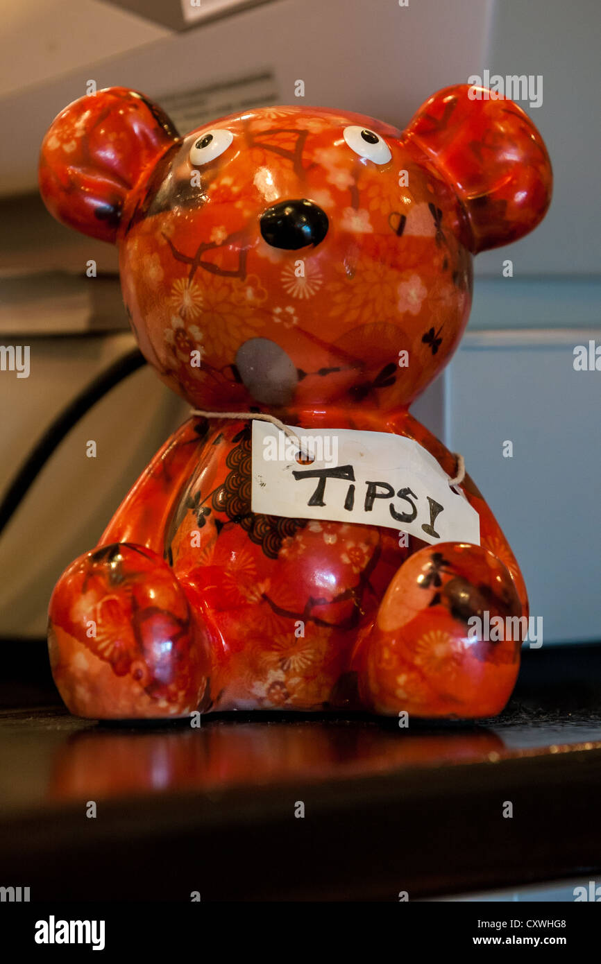 Money tip box hi-res stock photography and images - Alamy