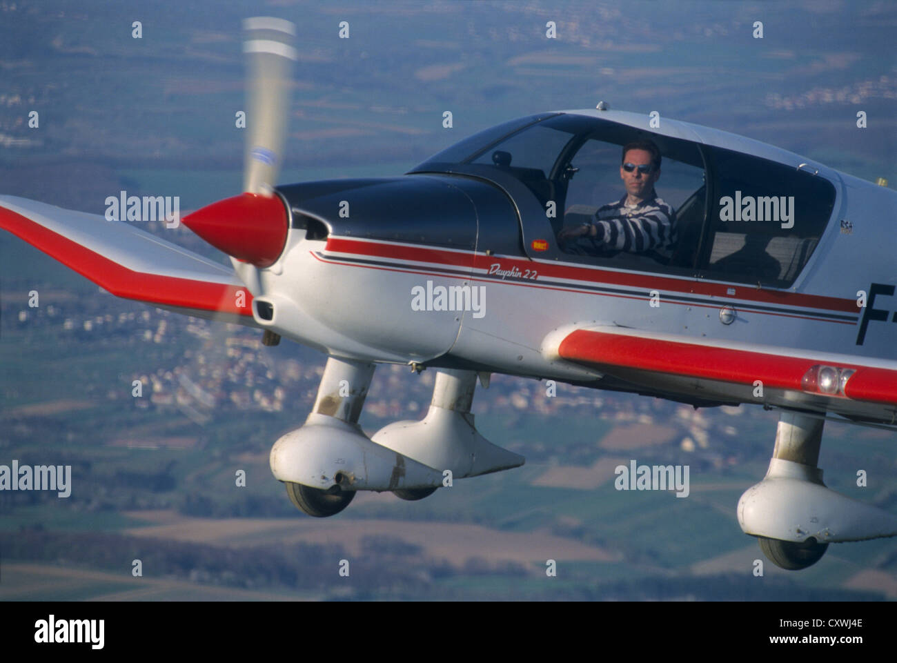 Robin aircraft hi-res stock photography and images - Alamy