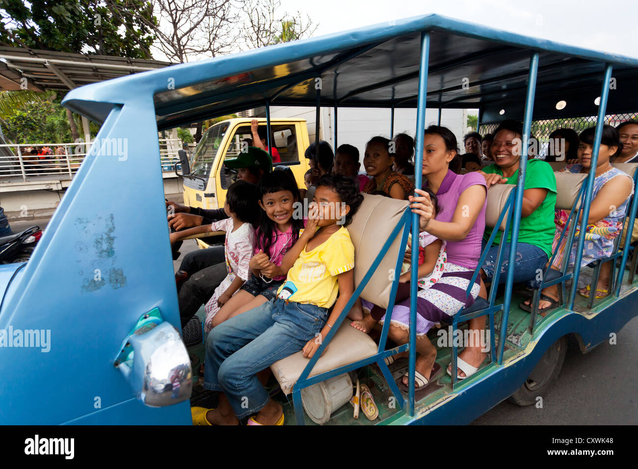 Indonesia bus hi-res stock photography and images - Alamy