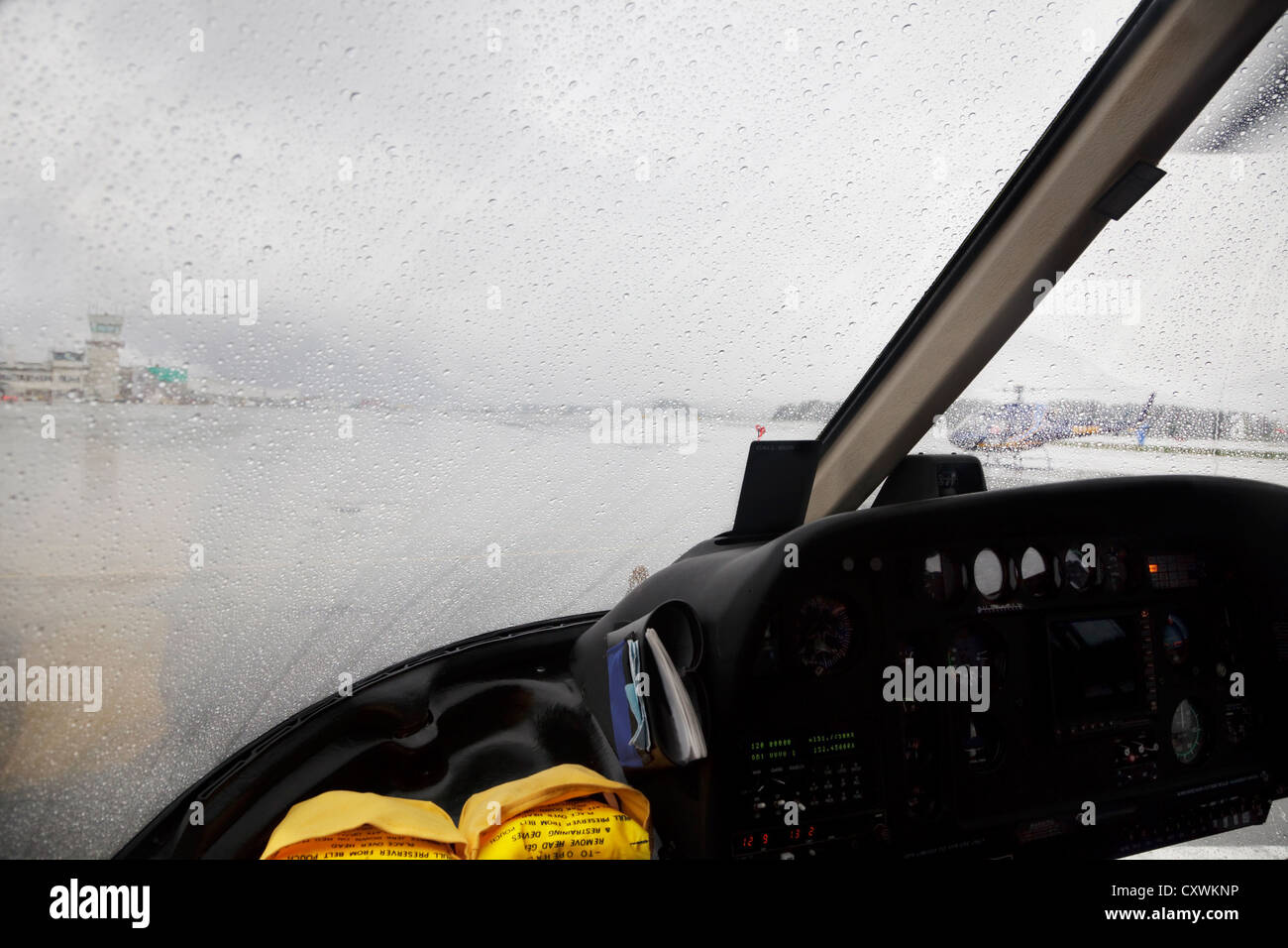 Cockpit Helicopter High Resolution Stock Photography and Images - Alamy
