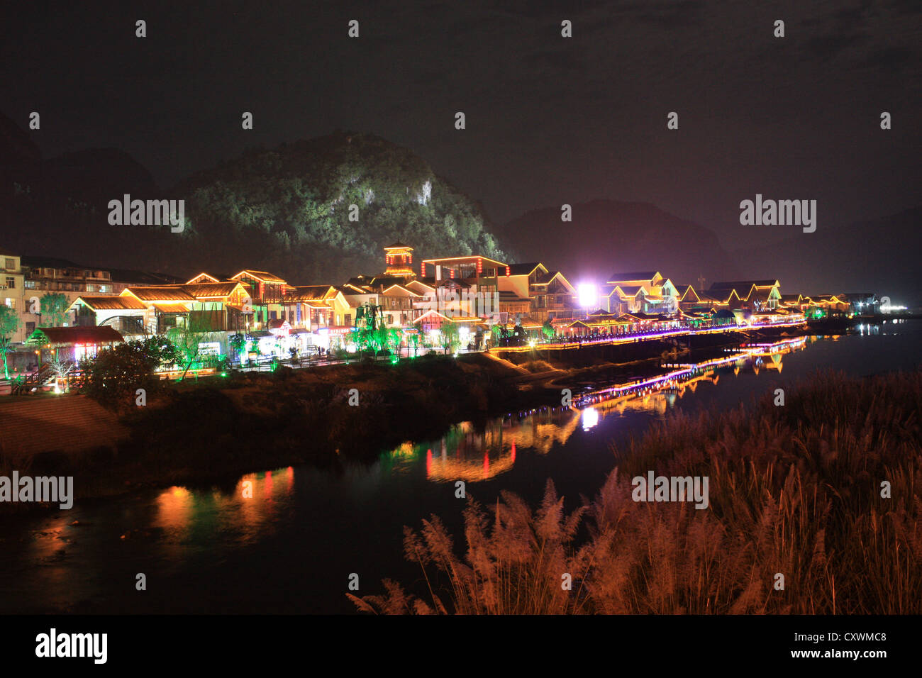 River zhangjiajie hi-res stock photography and images - Alamy