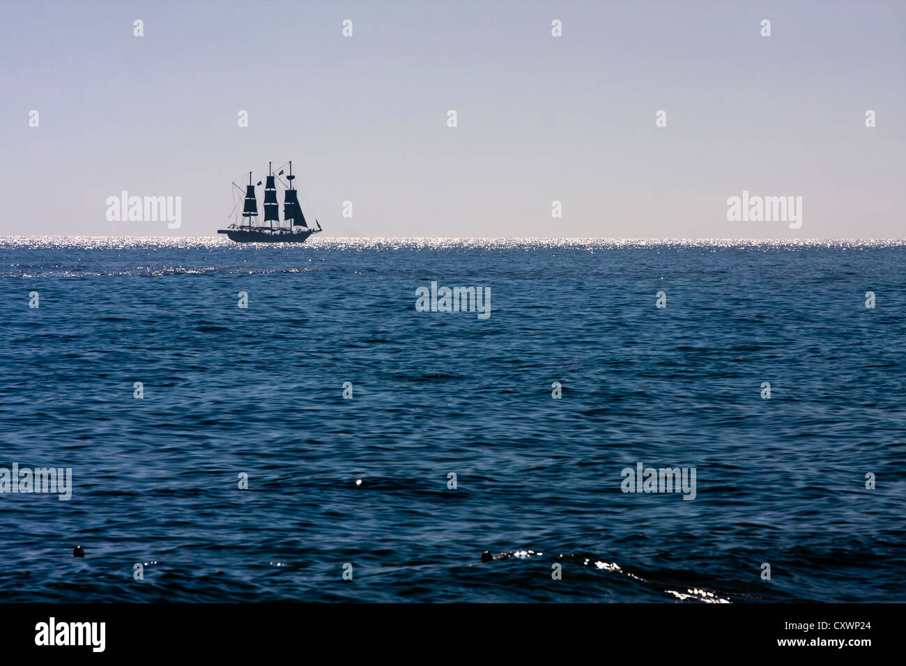 Exploration cruise ship hi-res stock photography and images - Alamy