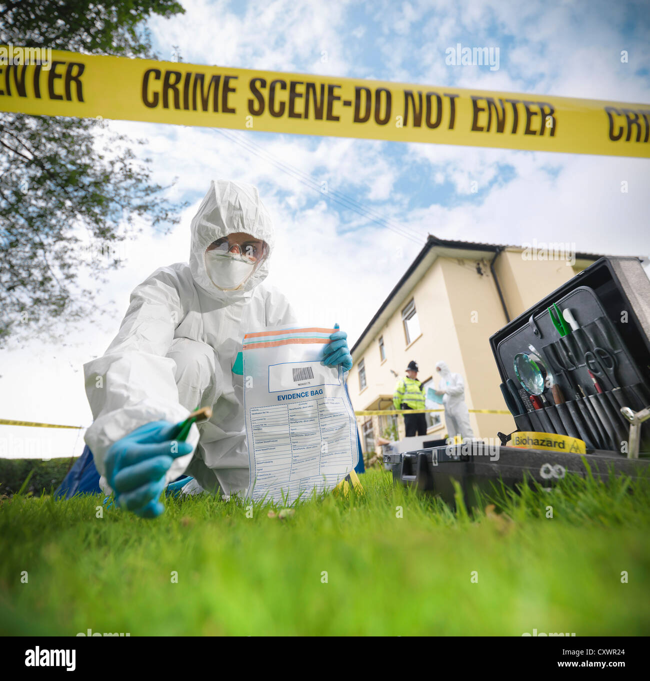 Crime clothes hi-res stock photography and images - Alamy
