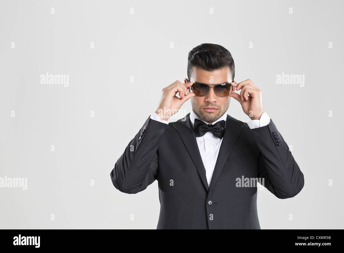 Man sunglasses cool shades wear hi-res stock photography and images - Alamy