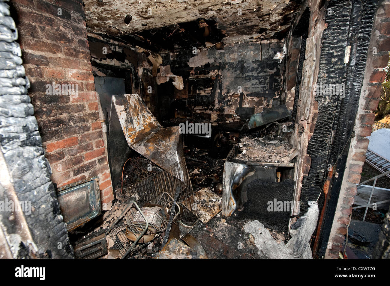 Kitchen fire hi-res stock photography and images - Alamy
