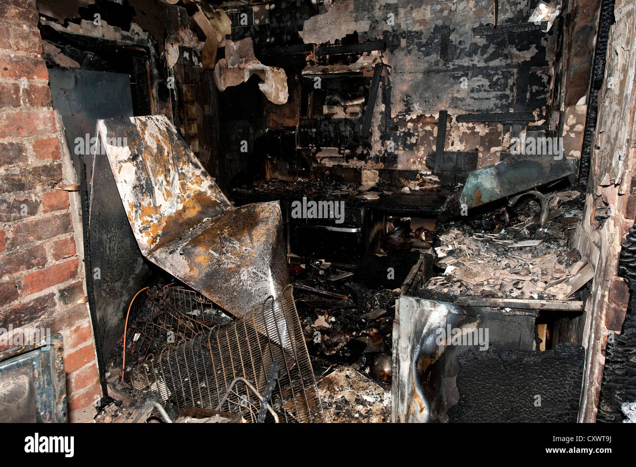 Kitchen cooker fire chip pan hi-res stock photography and images - Alamy