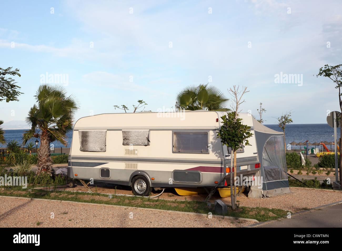 Caravan by the sea hi-res stock photography and images - Alamy