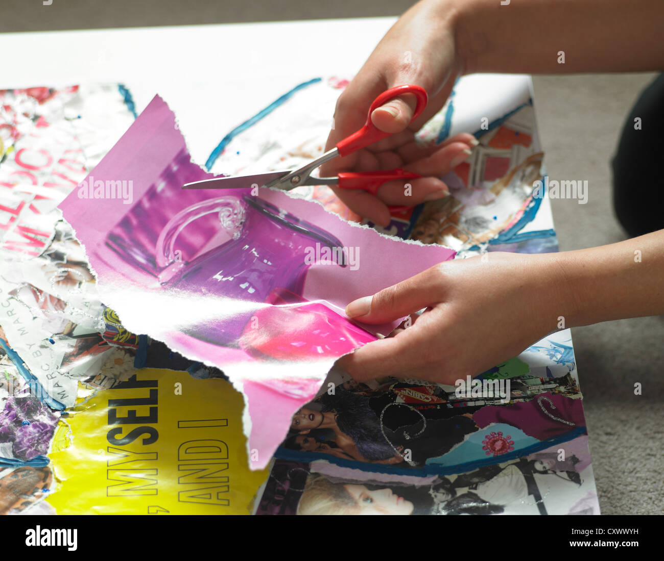 Cutting out hi-res stock photography and images - Alamy
