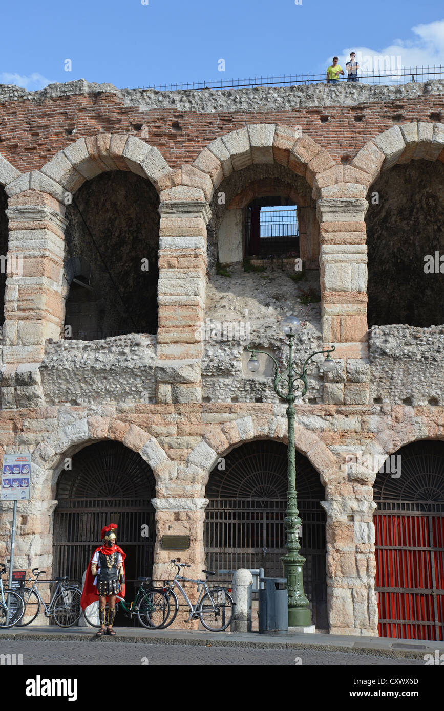 Verona city walls hi-res stock photography and images - Alamy