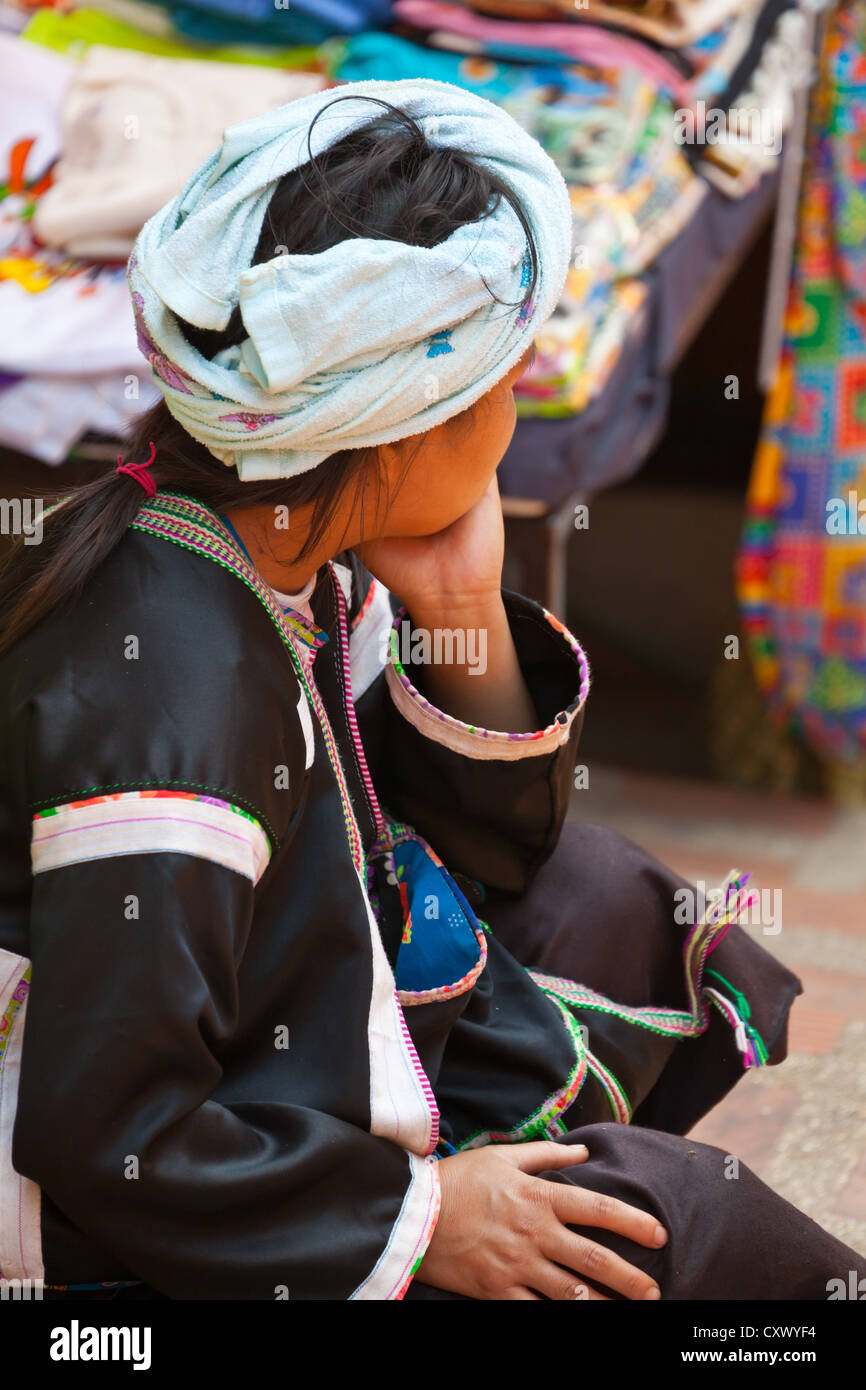Meo doi pui hi-res stock photography and images - Alamy