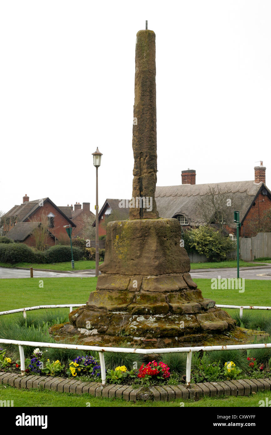 The cross in the centre of Meriden that marks the centre of England ...