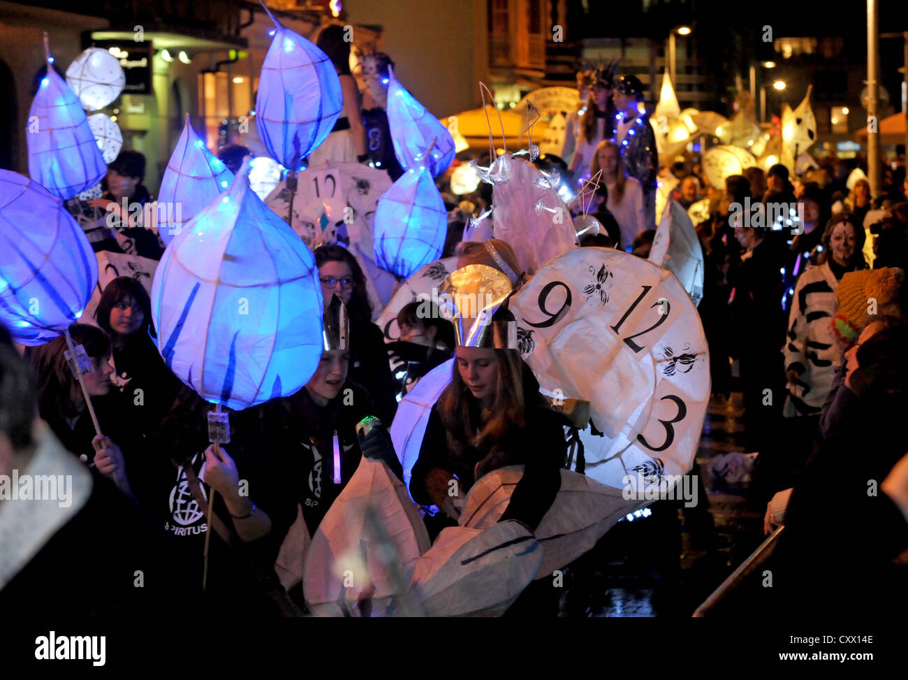 Burning the clocks the annual winter solstice parade through Brighton ...