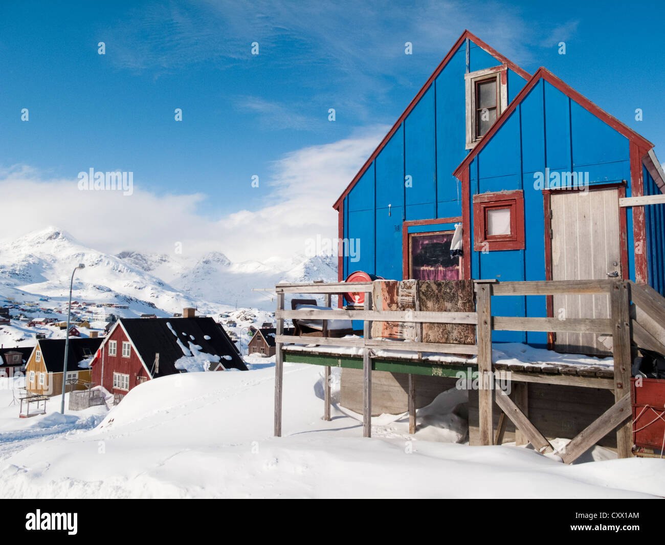Inuit house hi-res stock photography and images - Alamy