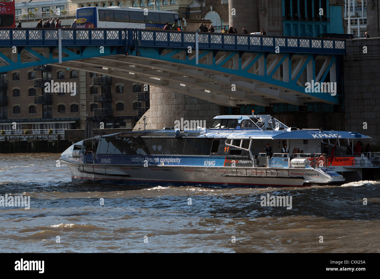 Commuter ferry hi-res stock photography and images - Alamy