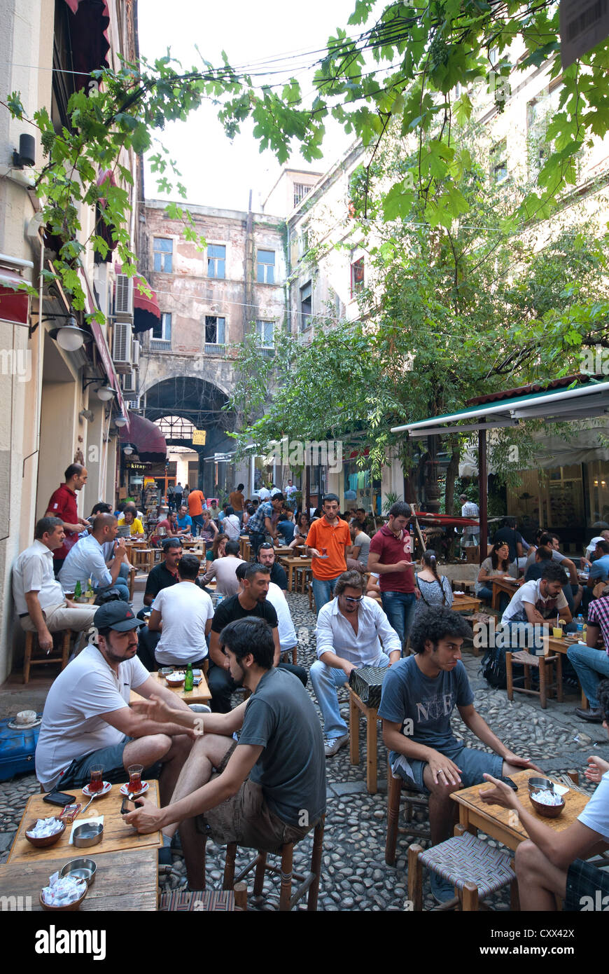 Cafe istanbul hi-res stock photography and images - Alamy