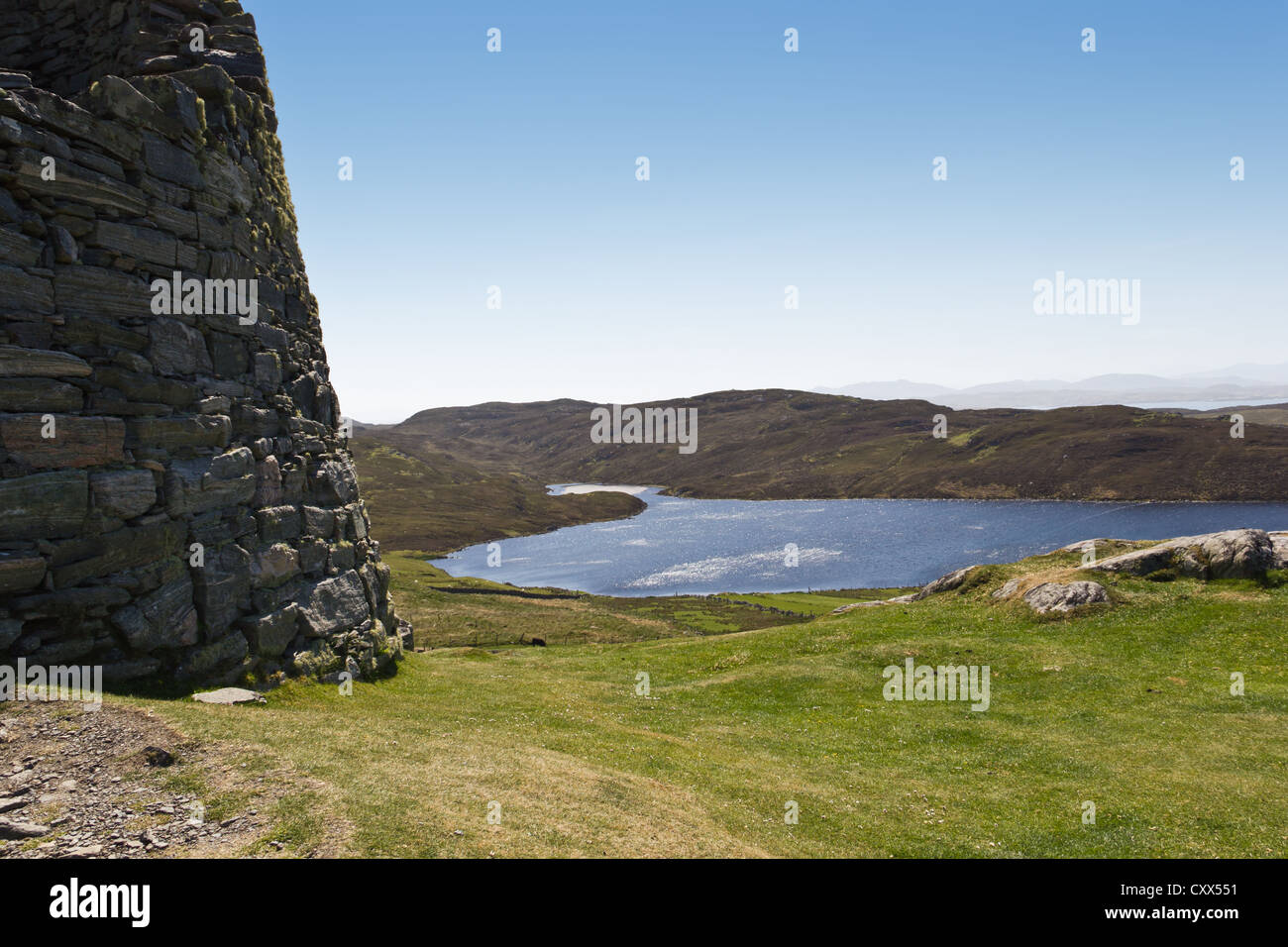 Dun Carloway Broch (Outer Hebrides of Scotland Stock Photo - Alamy