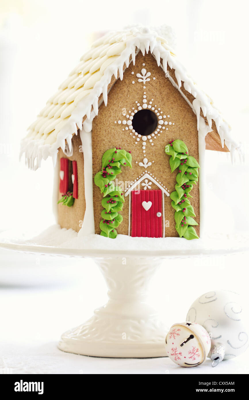 Gingerbread stand hi-res stock photography and images - Alamy