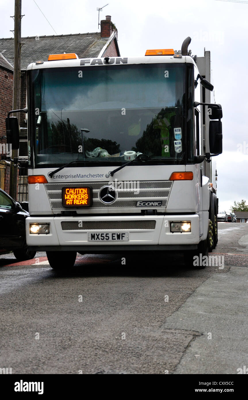 Bin wagon hi-res stock photography and images - Alamy