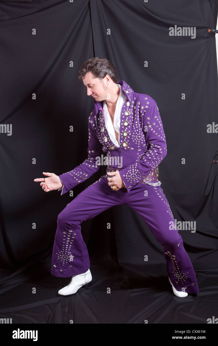 Elvis Fest - The Annual Elvis Presley Tribute Festival at Porthcawl ...