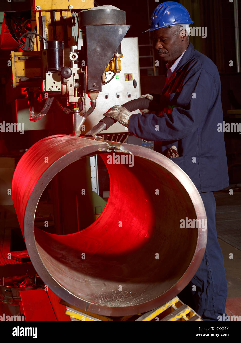 Steel pipe hi-res stock photography and images - Alamy