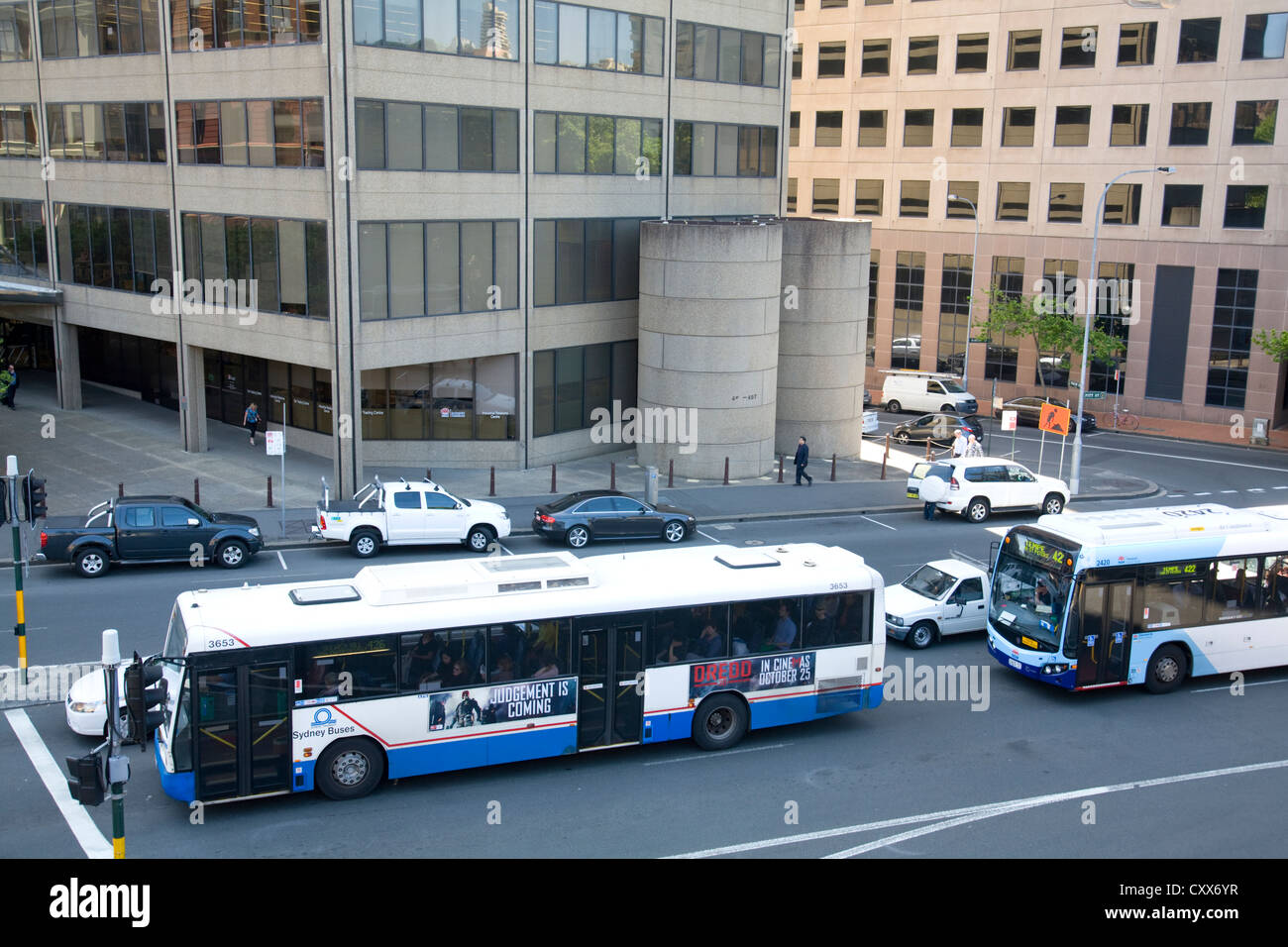 Sydney buses hi-res stock photography and images - Alamy