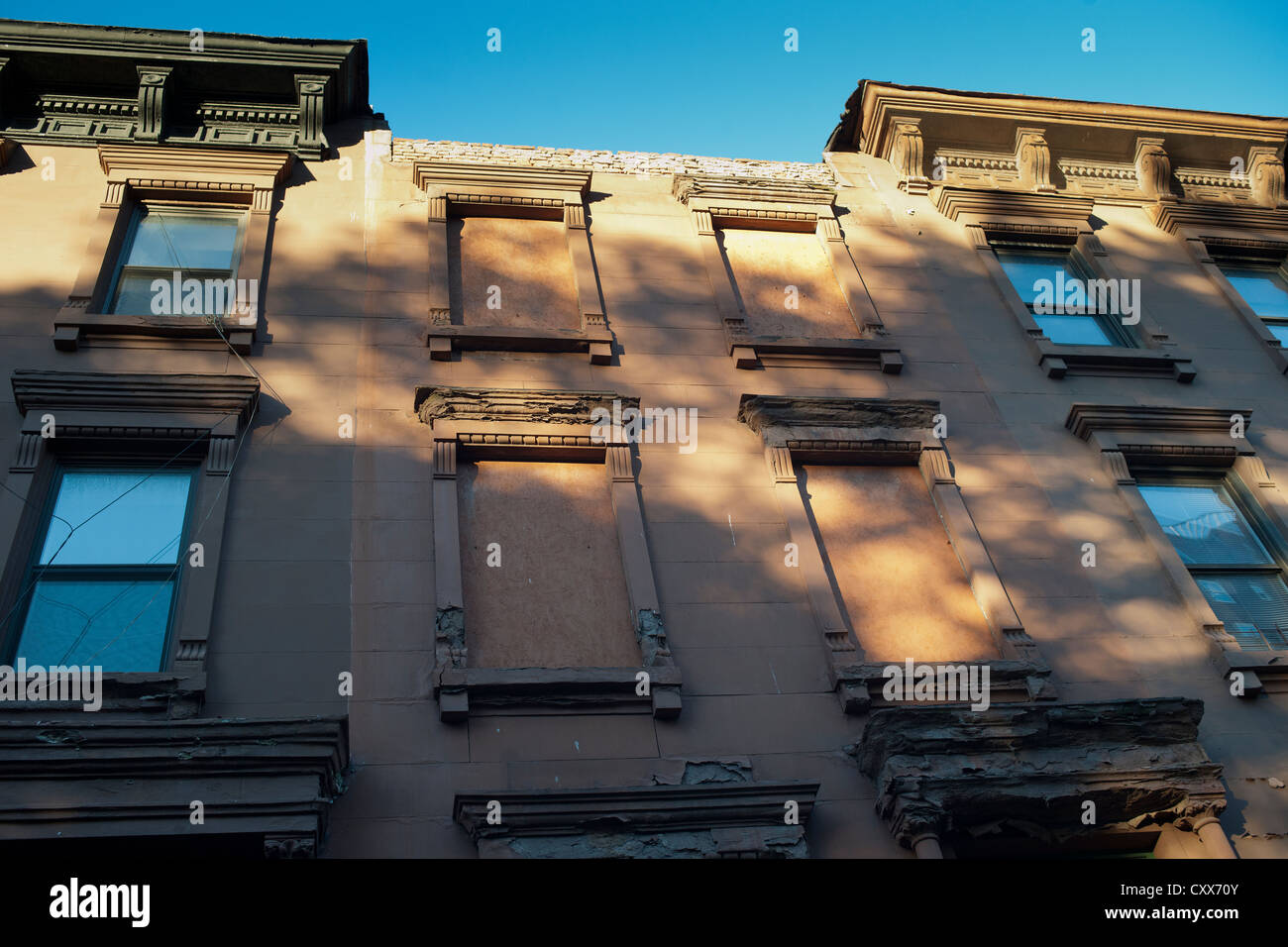 Dilapidated brownstone is for sale and awaiting restoration, in Harlem ...
