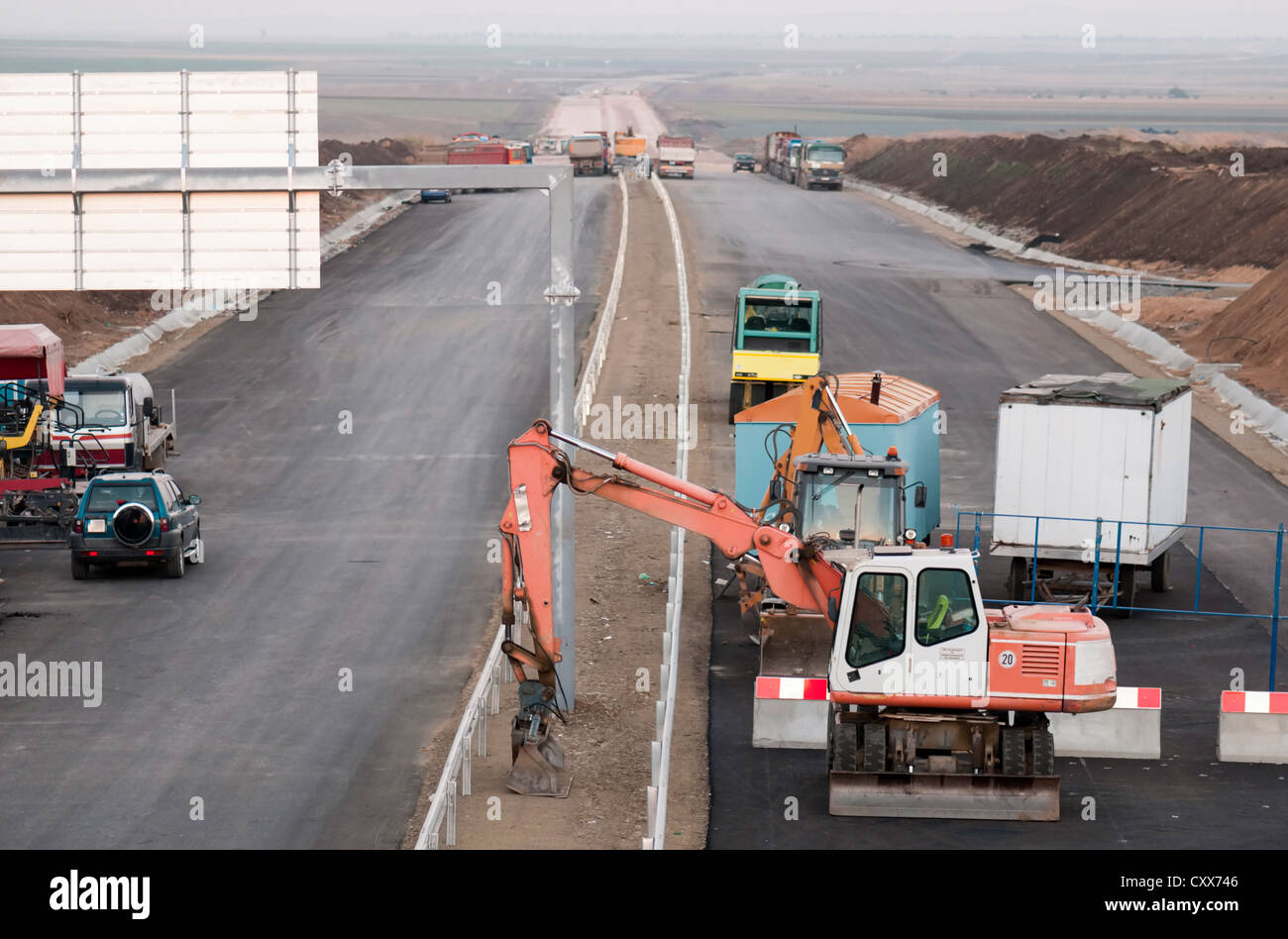 Construction and repair of roads and highways Stock Photo - Alamy