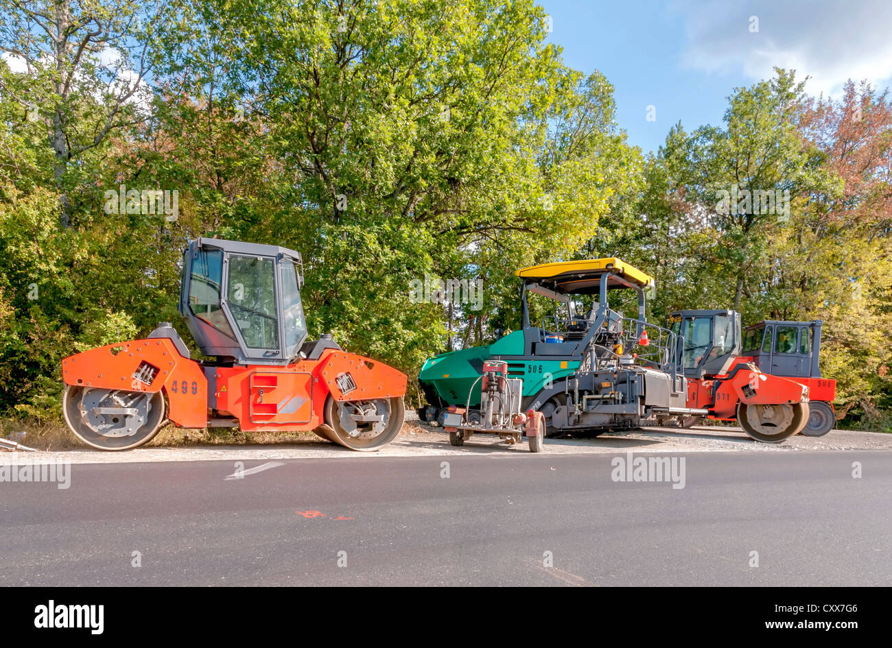 Construction and repair of roads and highways Stock Photo - Alamy