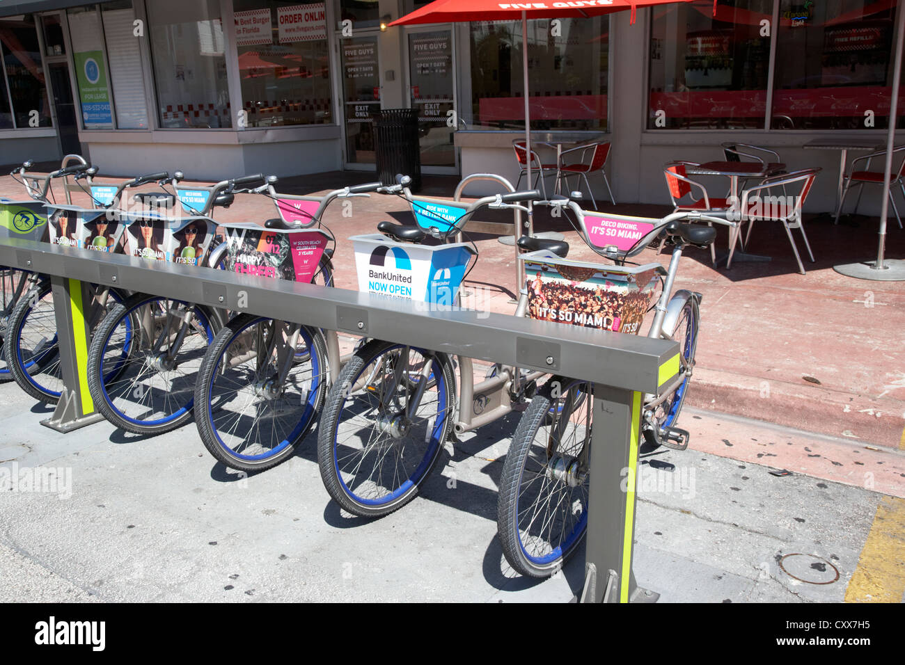 Bike rental cycles hi-res stock photography and images - Alamy