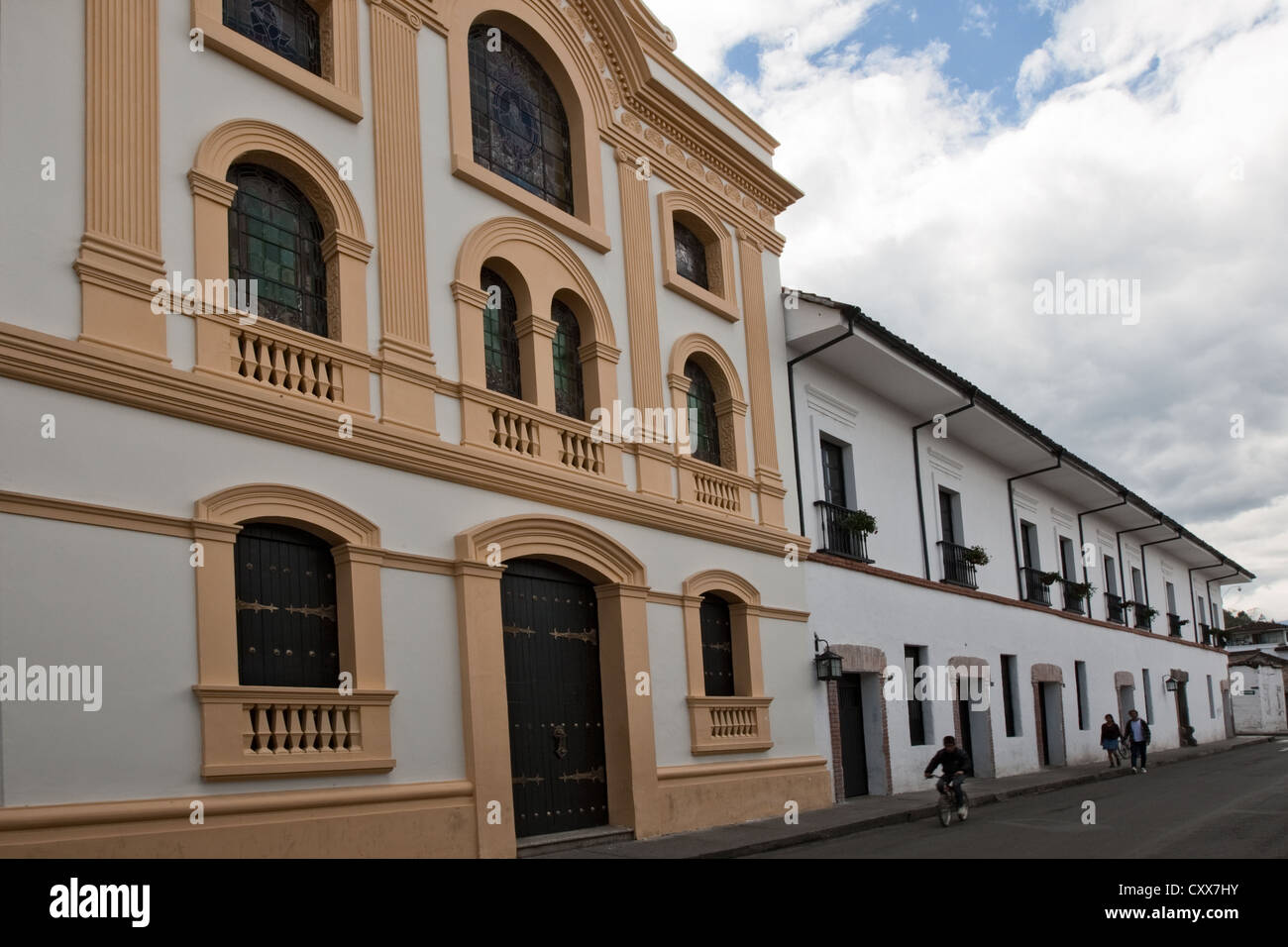 Historic street with Spanish colonial architcture, Popayan, Colombia ...