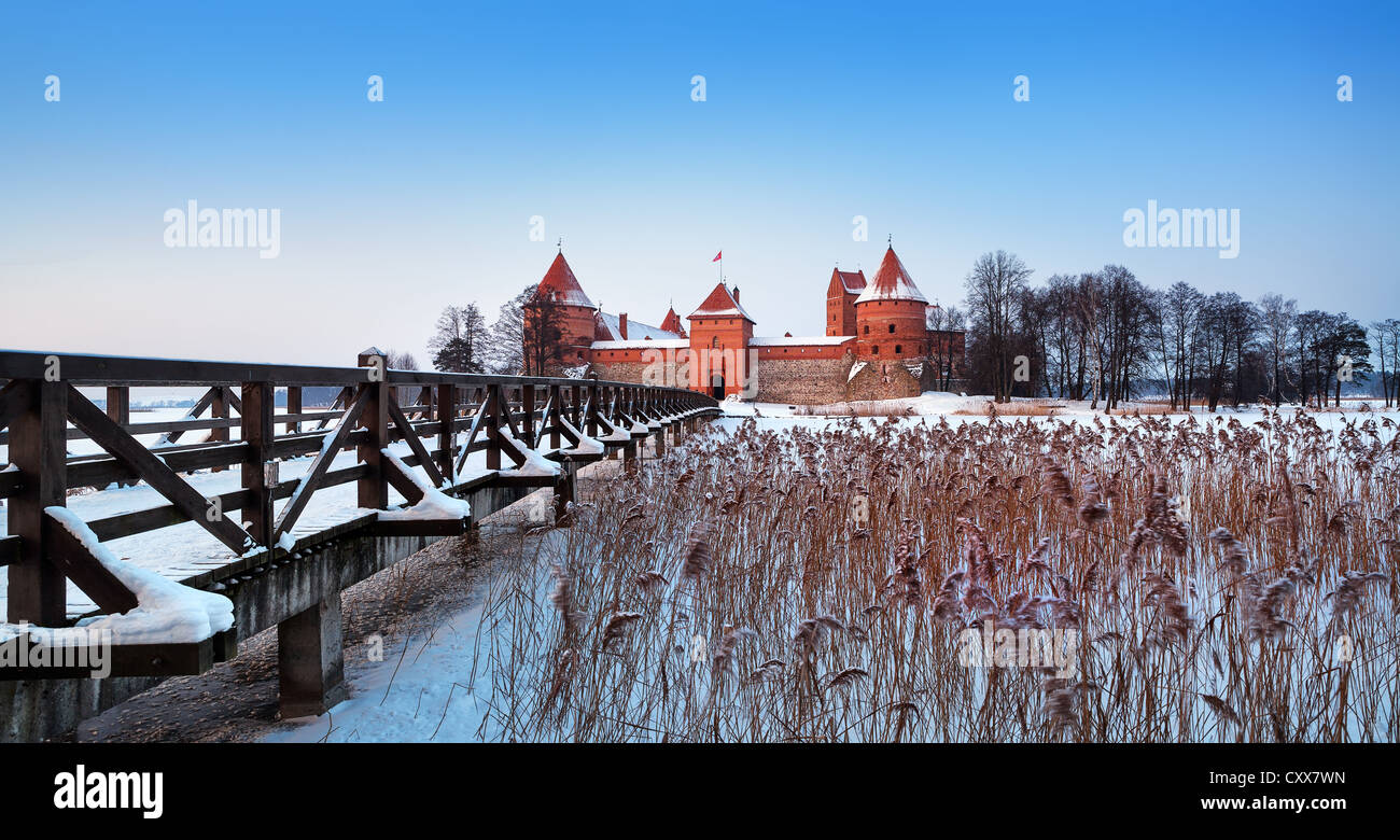 Medieval castle in trakai winter hi-res stock photography and images ...