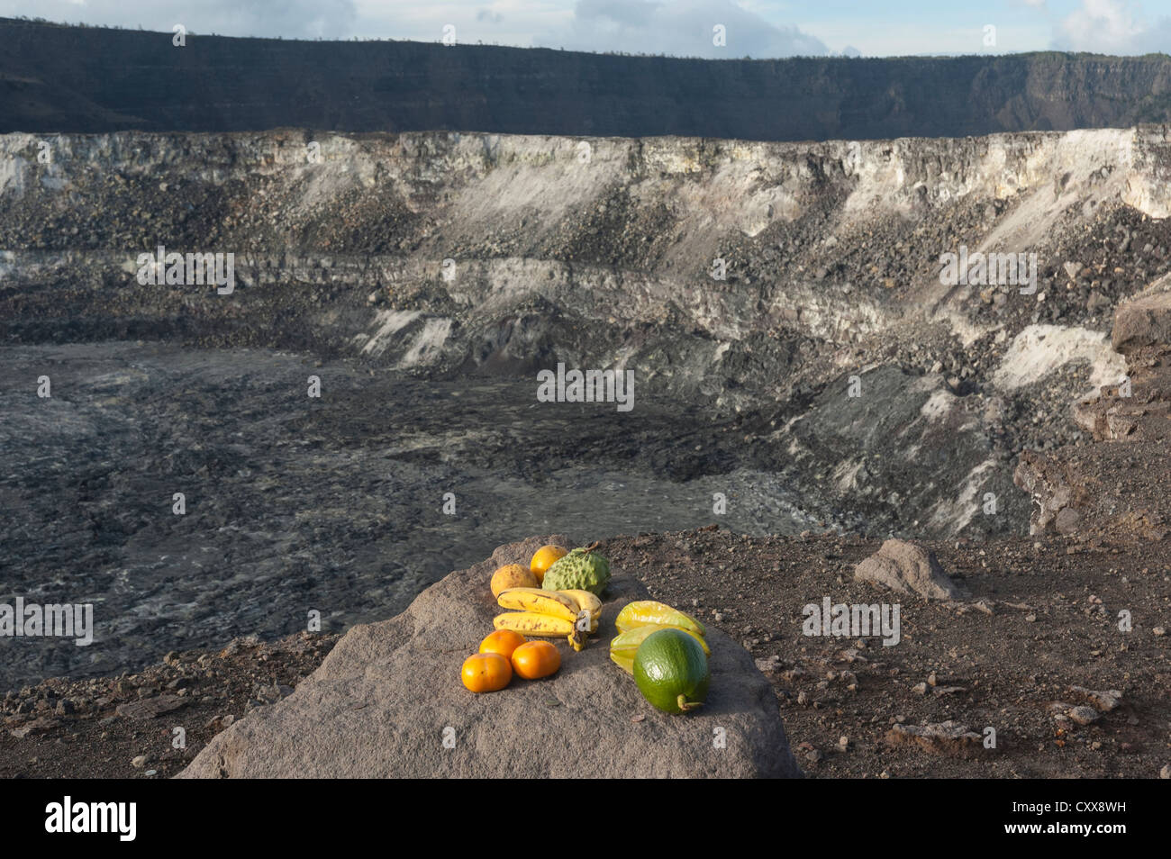 Pele hawaii hi-res stock photography and images - Alamy