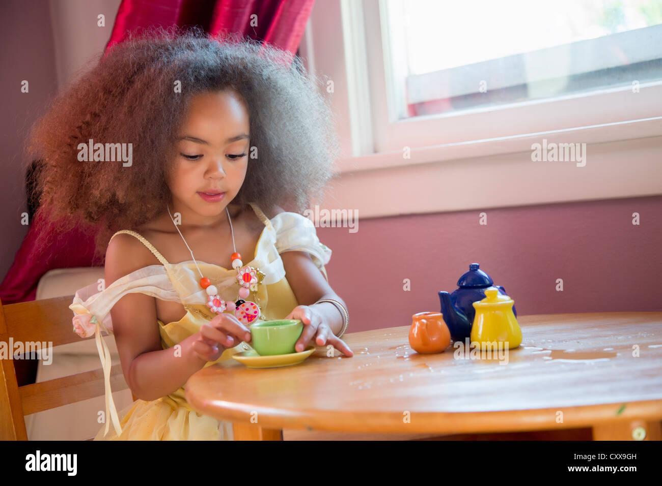 Children playing tea party hi-res stock photography and images - Alamy