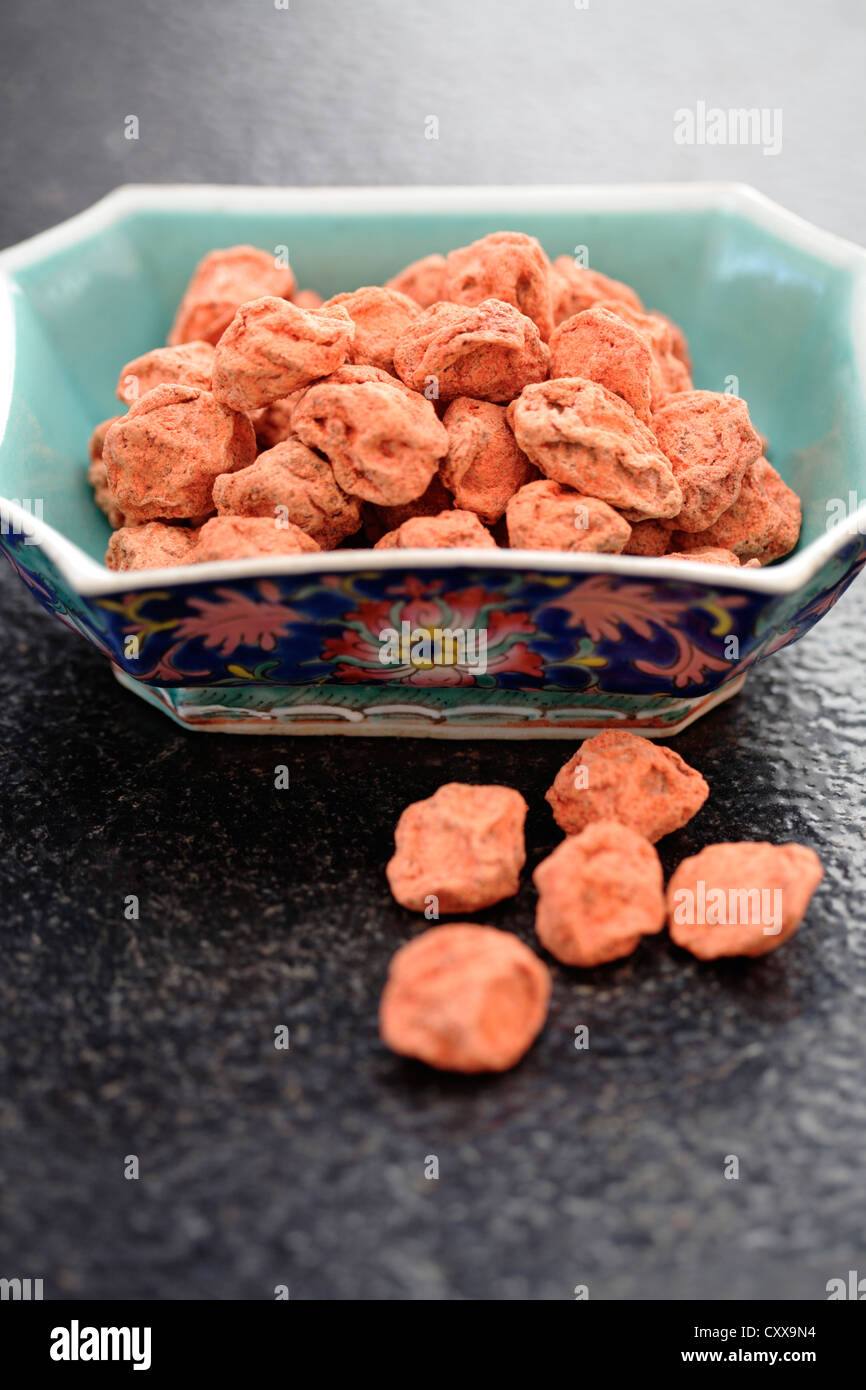 Sour plums hi-res stock photography and images - Alamy