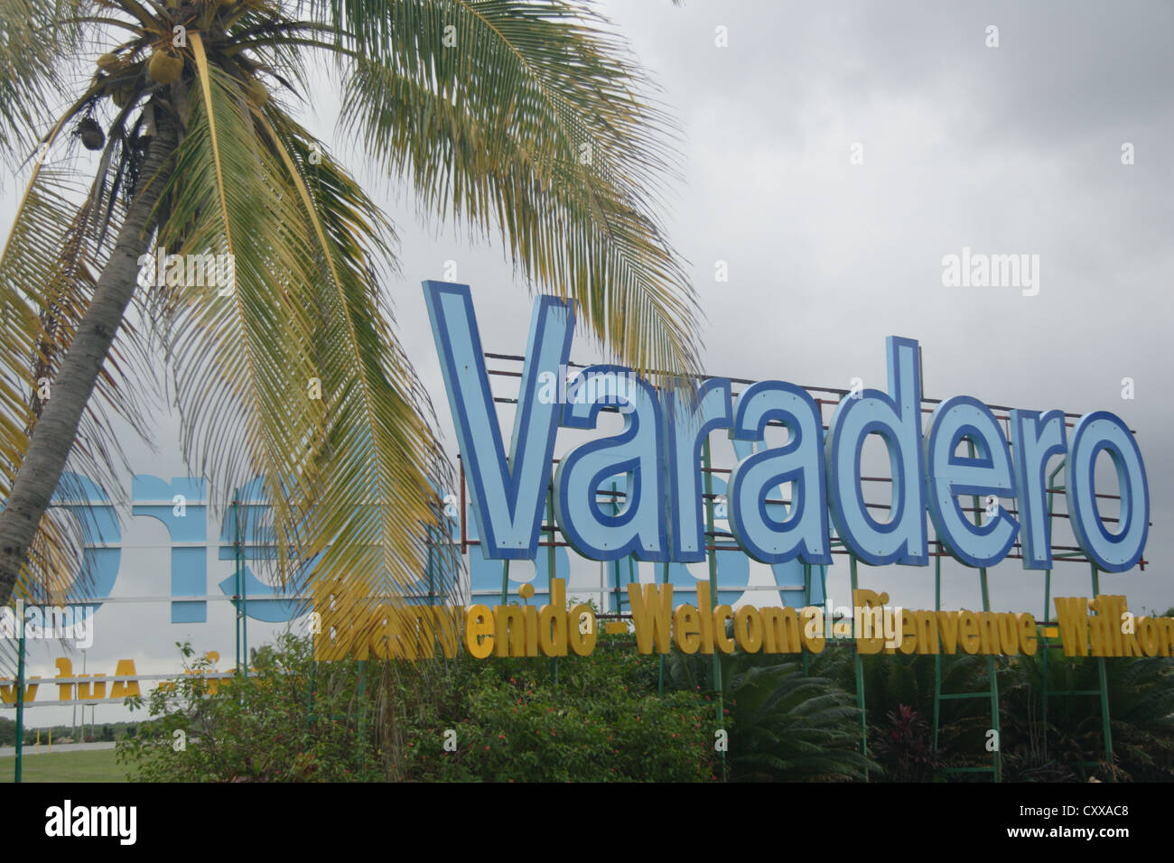 Welcome to cuba hi-res stock photography and images - Alamy