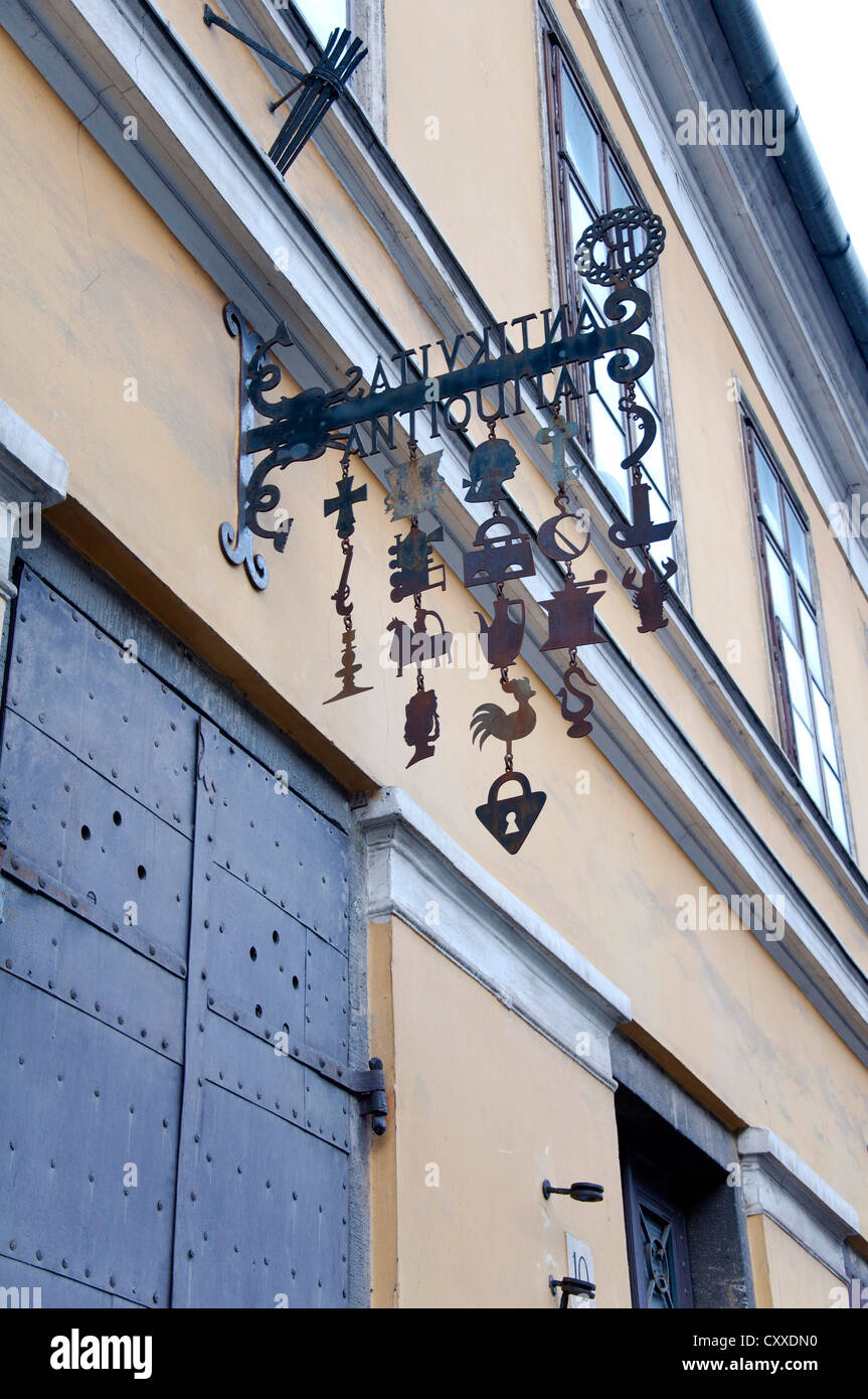 Medieval store sign, Budapest, Hungary Stock Photo - Alamy