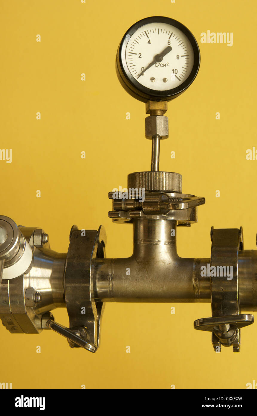 Manometer on a pipe - a part of biomass separation unit Stock Photo - Alamy