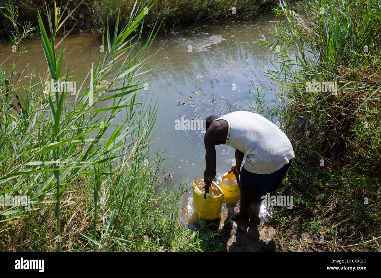Monze zambia water hi-res stock photography and images - Alamy