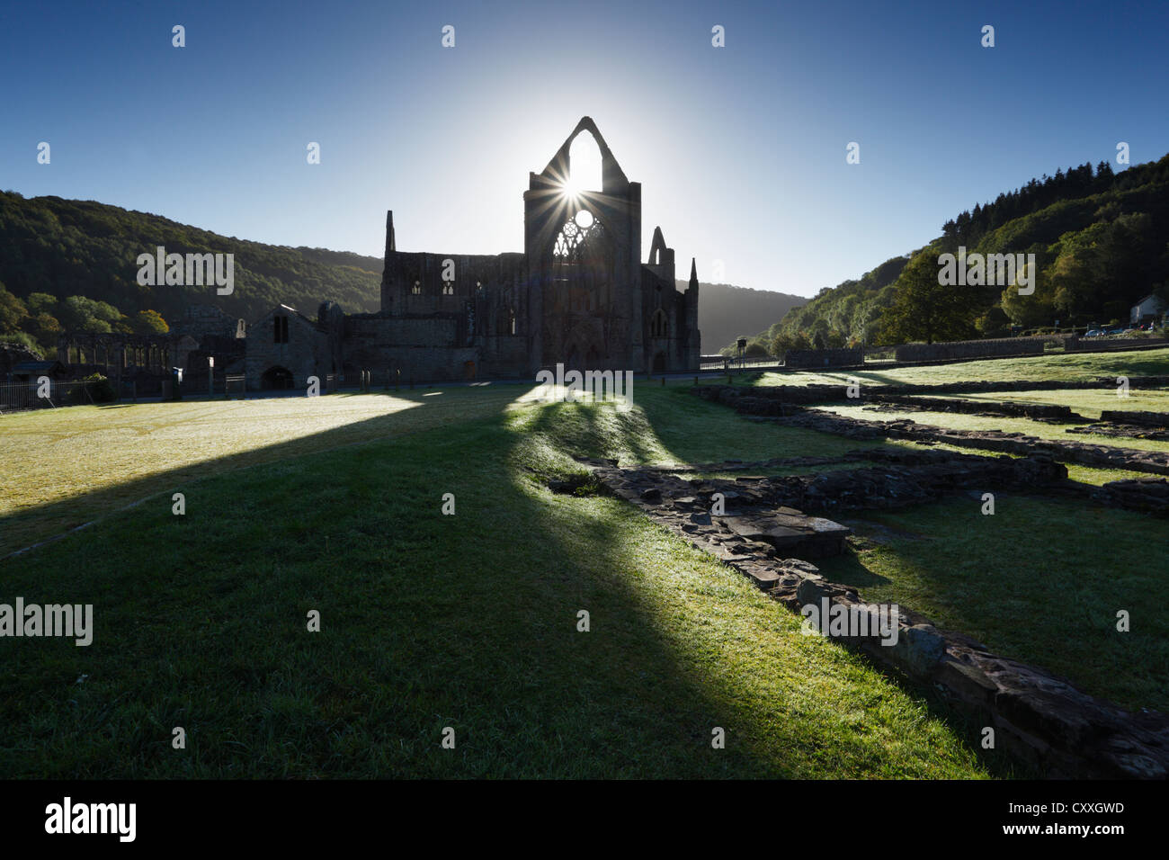 Tintern abbey hi-res stock photography and images - Alamy