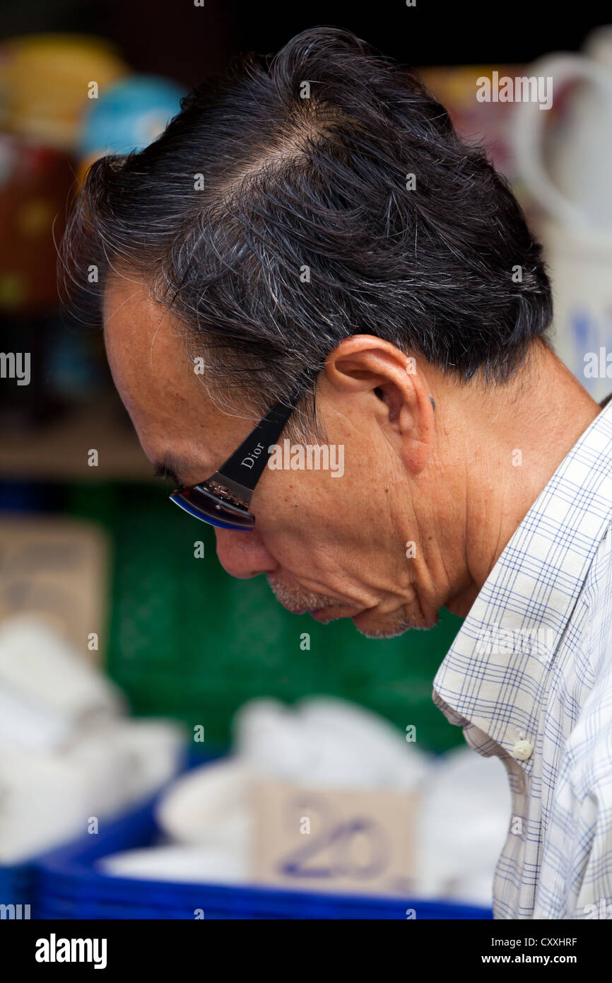 Thai Man in Bangkok, Thailand Stock Photo - Alamy