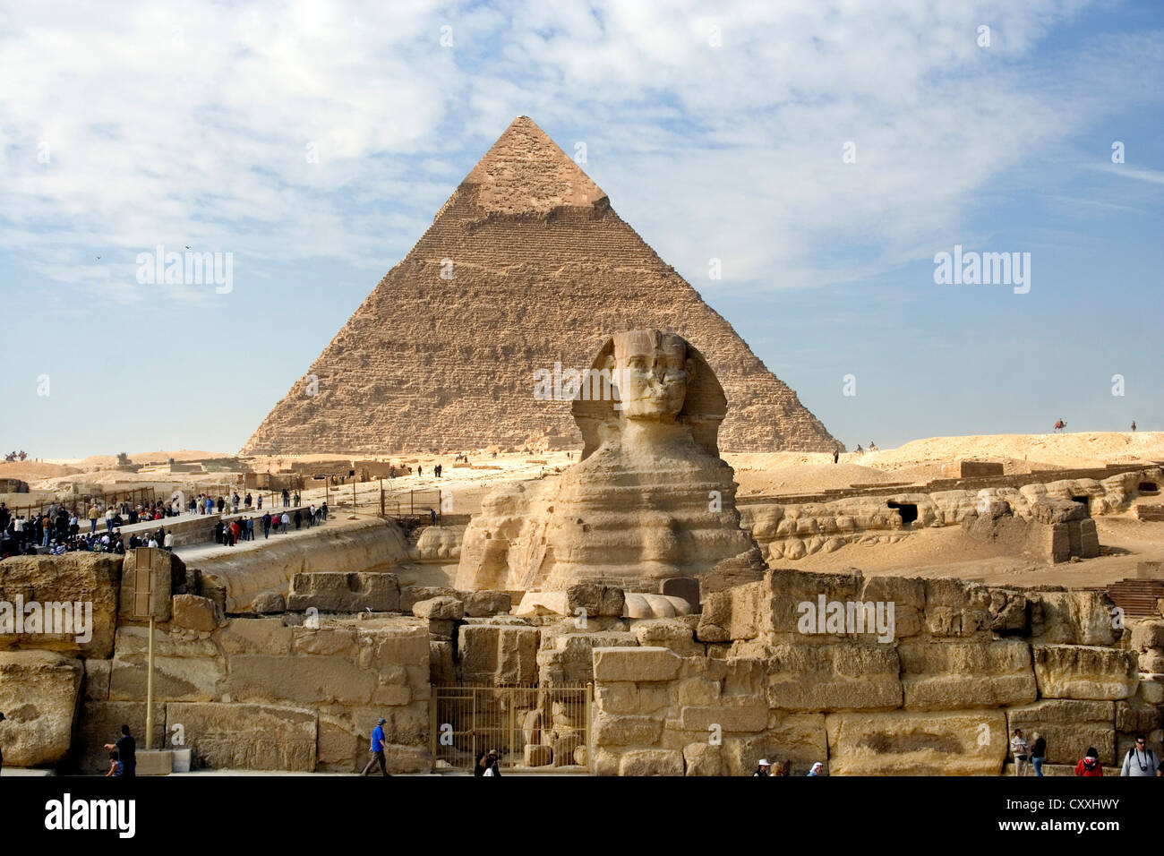The Great Sphinx and the Pyramid of Khafre at Giza Stock Photo - Alamy