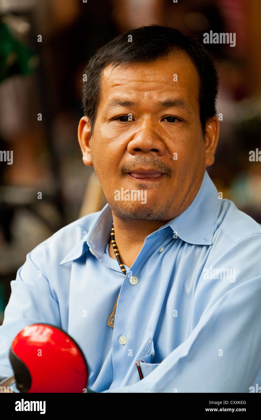 Close up eye thai man hi-res stock photography and images - Alamy
