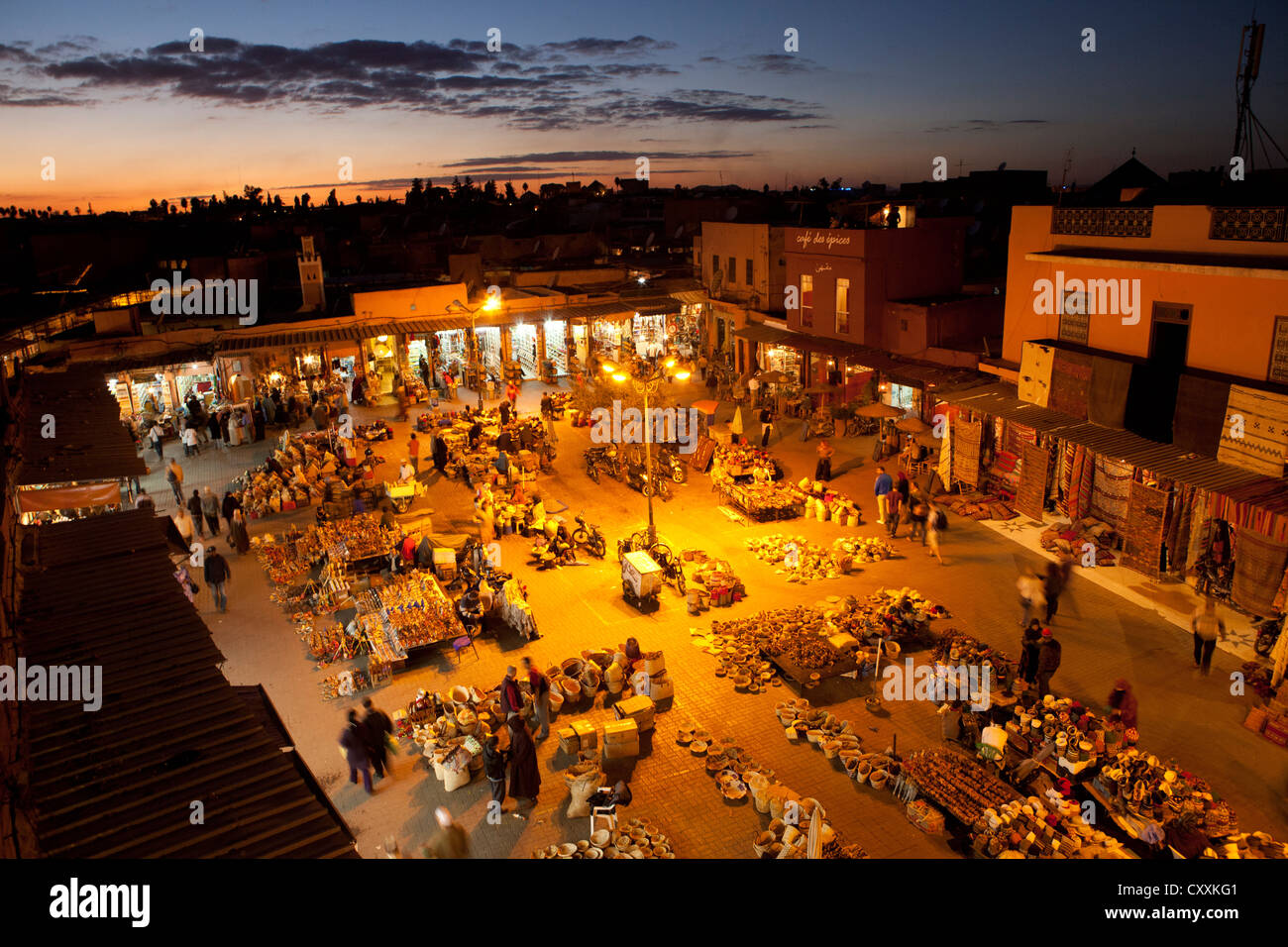 Marrakech morocco souk shop arabic tagine hi-res stock photography and ...