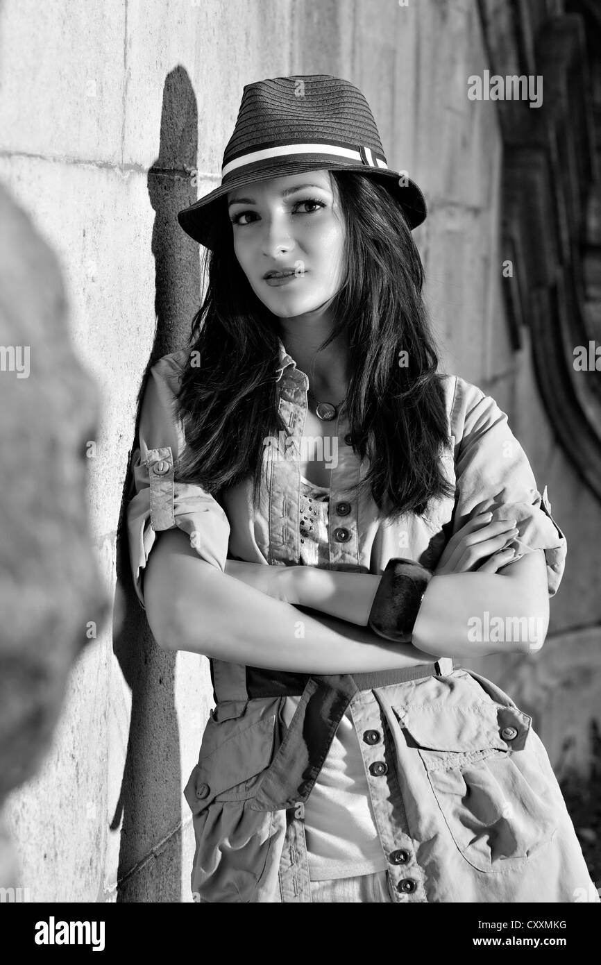 Airy wall Black and White Stock Photos & Images - Alamy