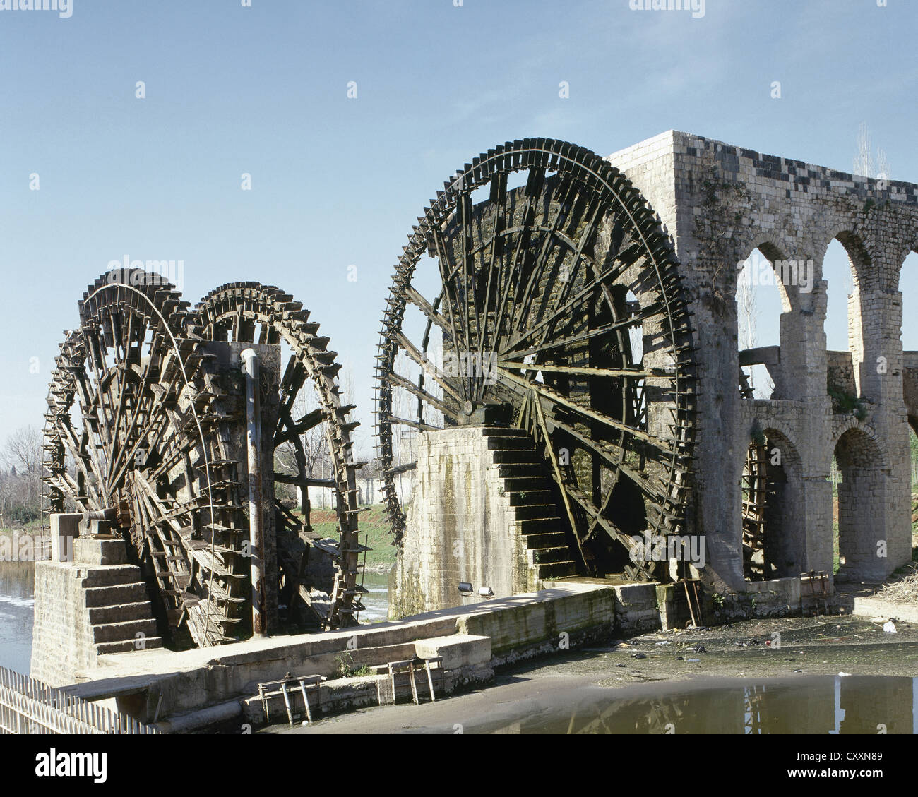 Noria and aqueduct hi-res stock photography and images - Alamy