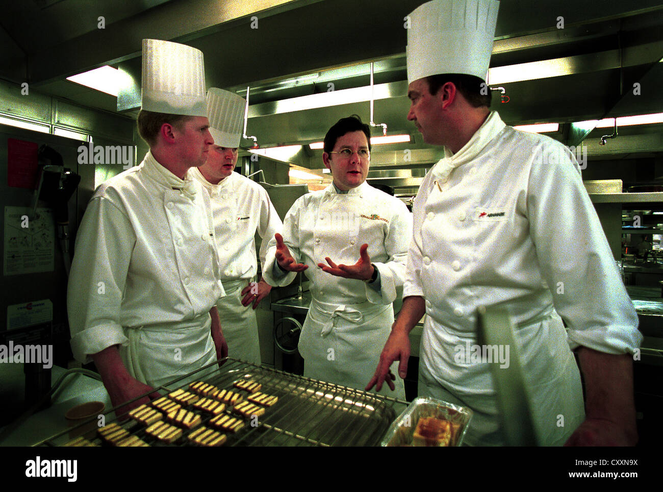 AMERICAN MASTERCHEF, CHARLIE TROTTER OF 'TROTTERS' IN CHICAGO GIVES A ...