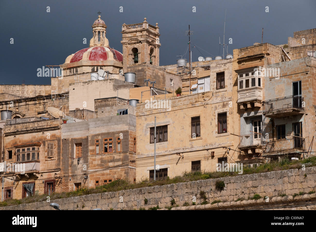 Senglea church hi-res stock photography and images - Alamy